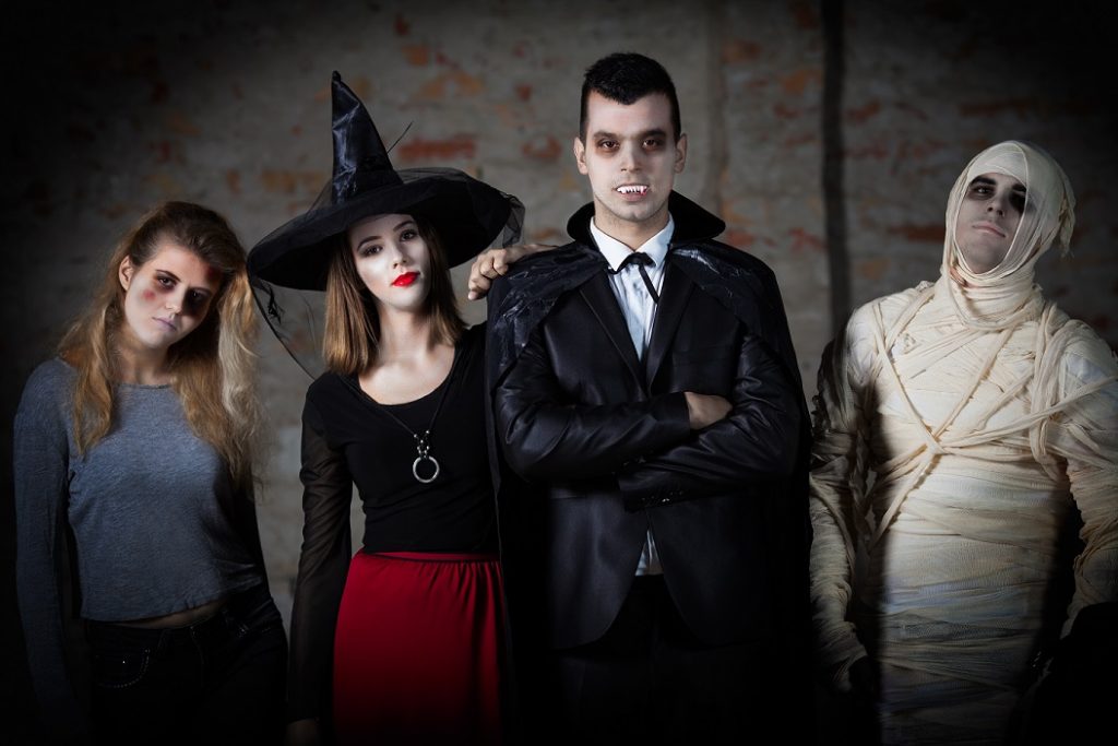 Get Your Home Ready For Halloween - Aosom